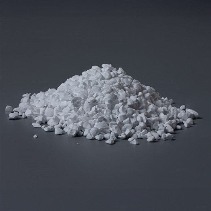 99.2% Tabular Alumina White Particle / Powder Anti Erosion Video